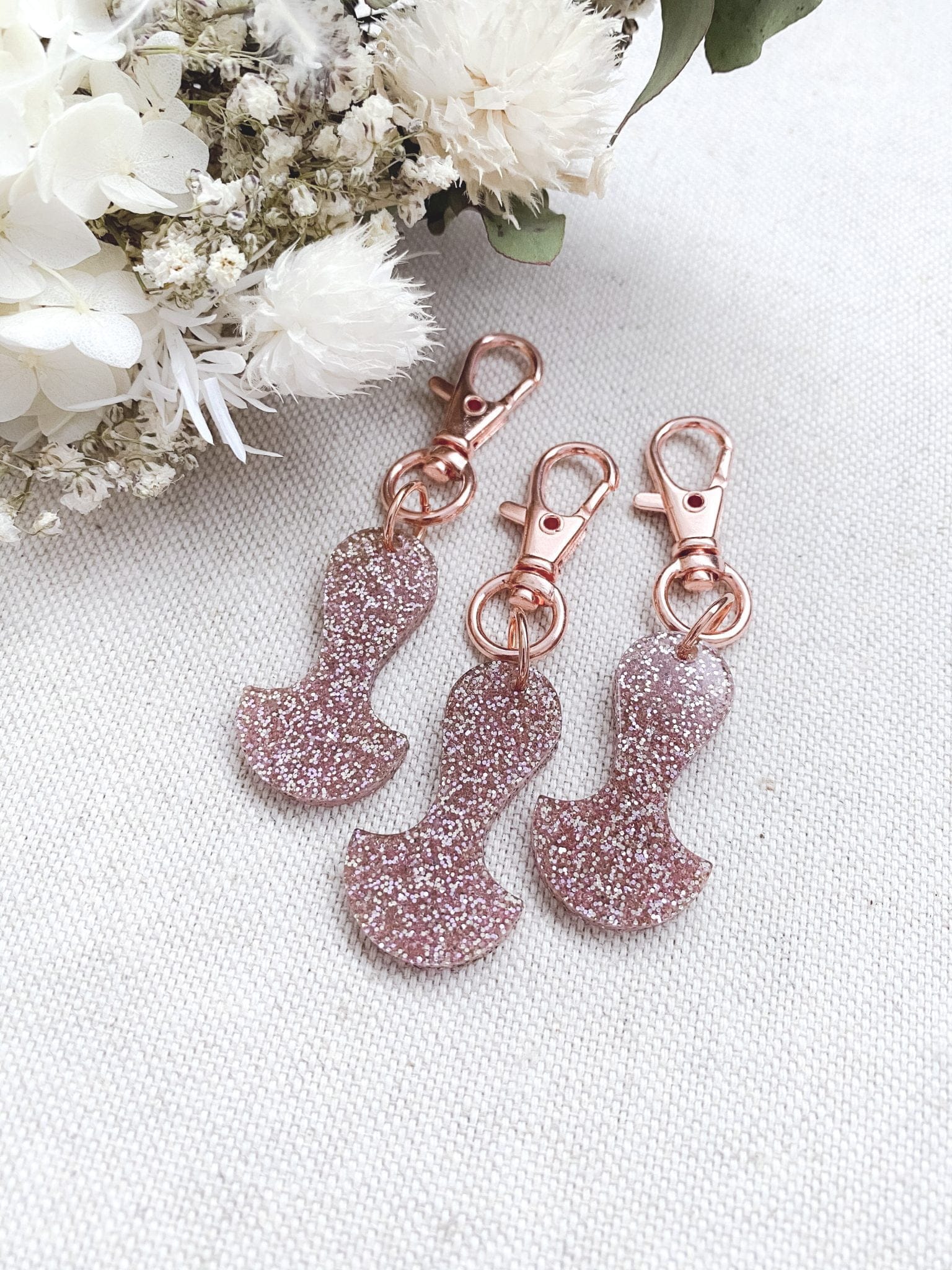 Trolley Tokens - Glitter - Chuckle & Wood