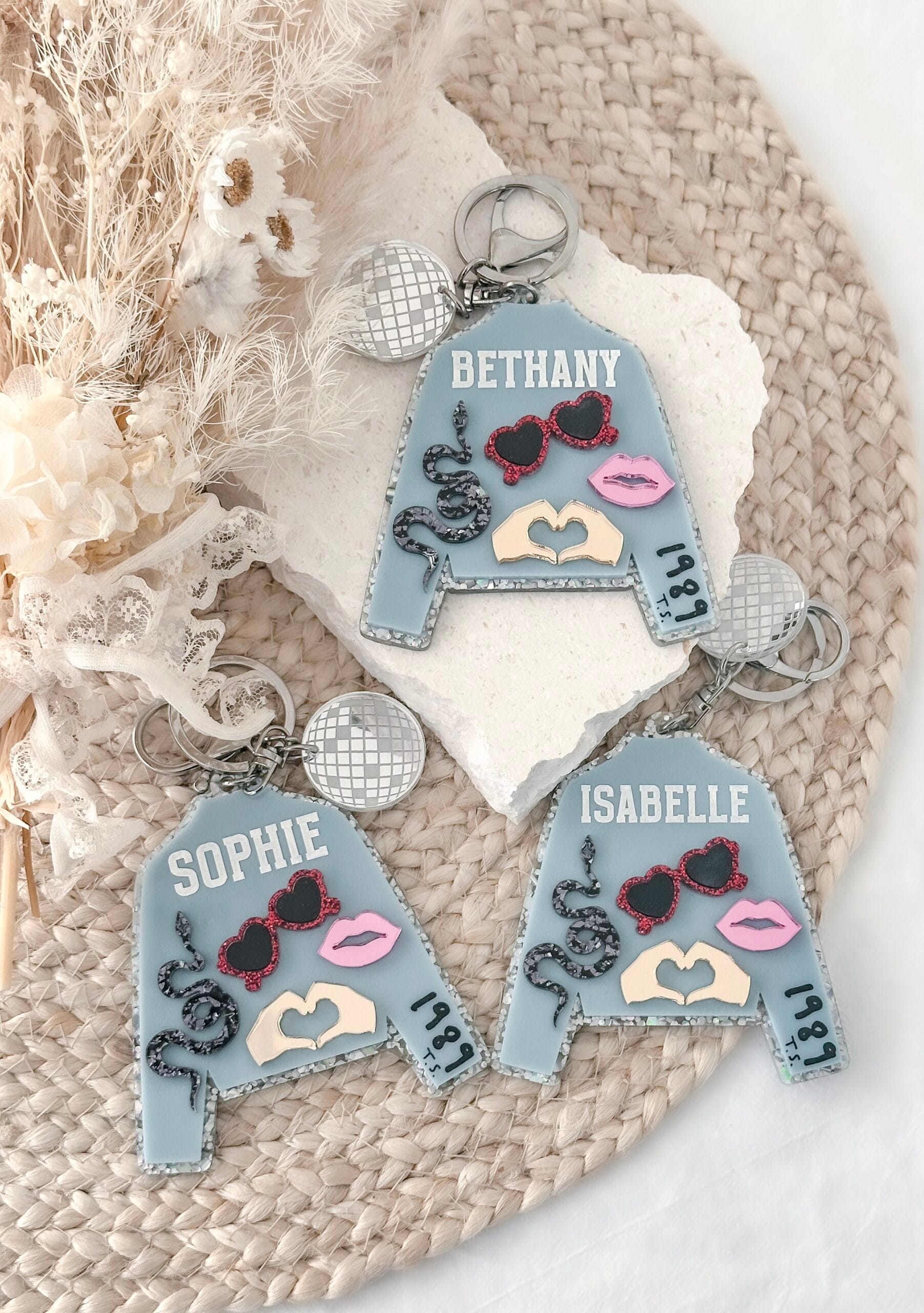 'SWIFTIE' Keychain - Chuckle & Wood